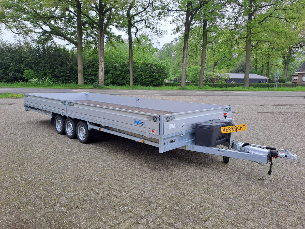 Grootste plateauwagen van fabrikant Hulco – De Witte Smid